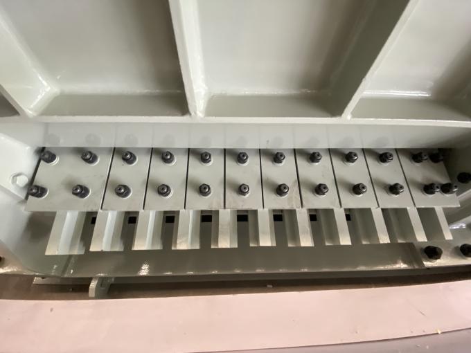 Double Tooth Roller Crusher Machine Full Automatic For Tunnel Kiln Plant