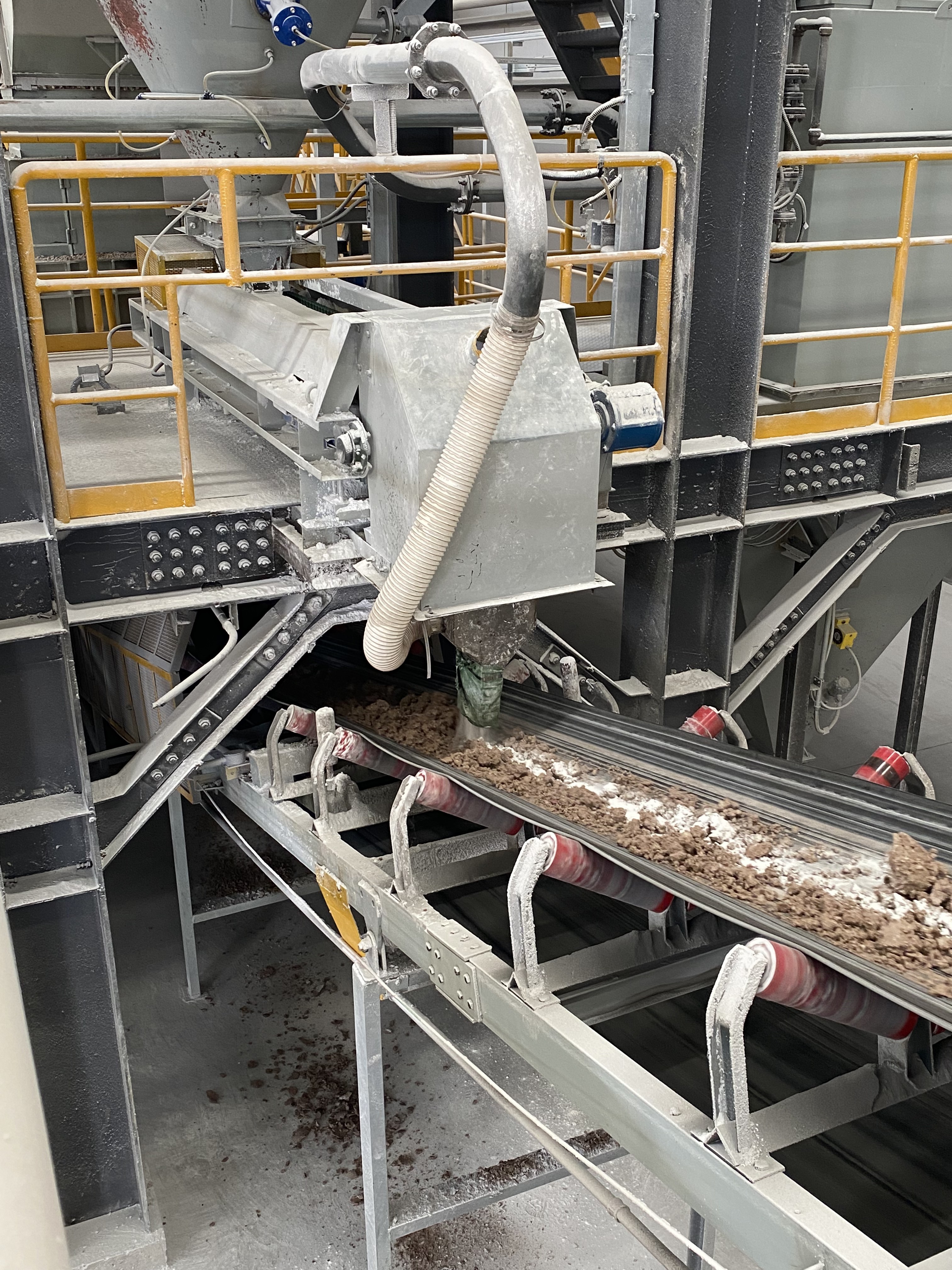 Bentonite Double Shfat Mixing Machine For Bentonite Production Plant